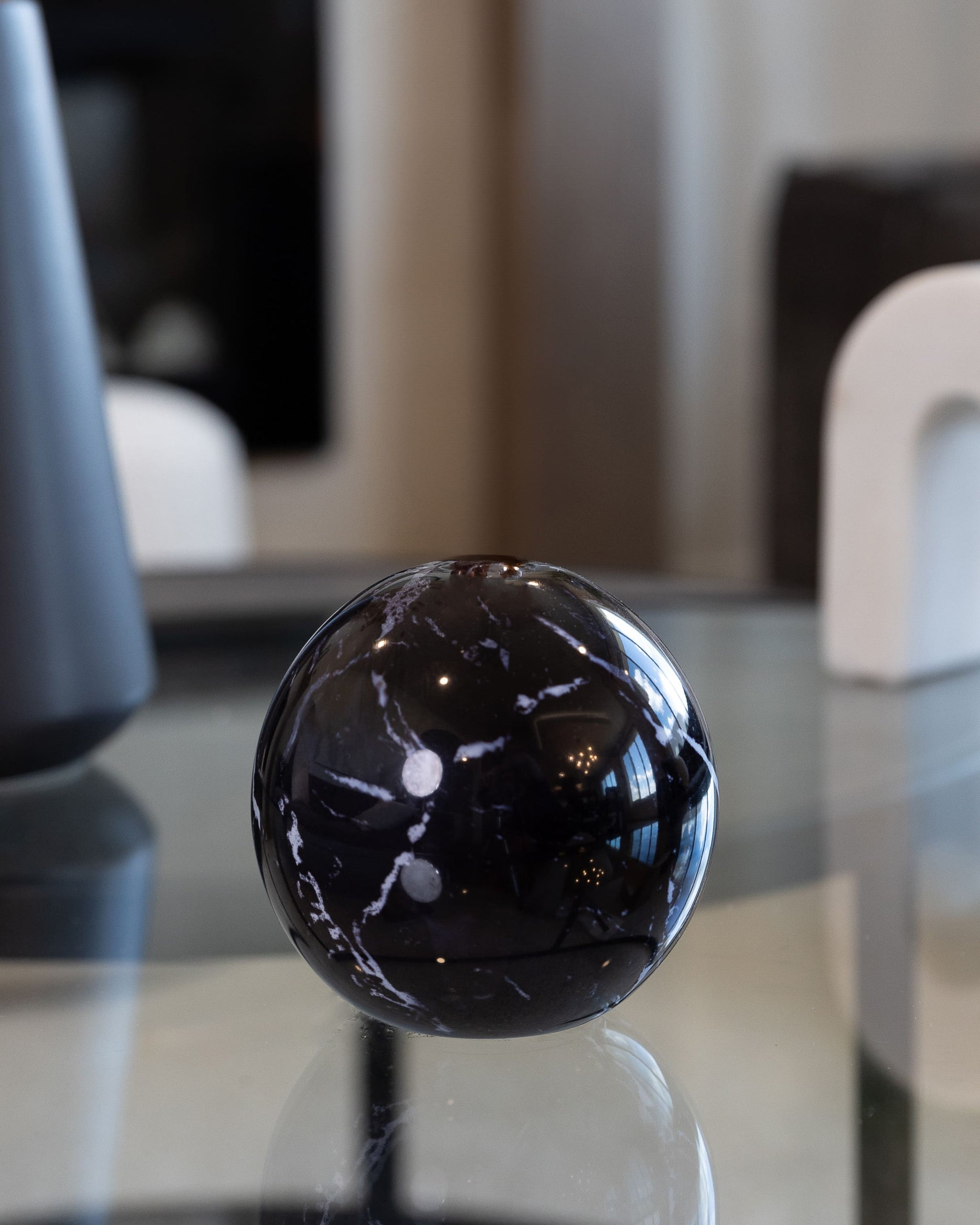 Neva Black Marble Vase - Everlasting Candle Co.®